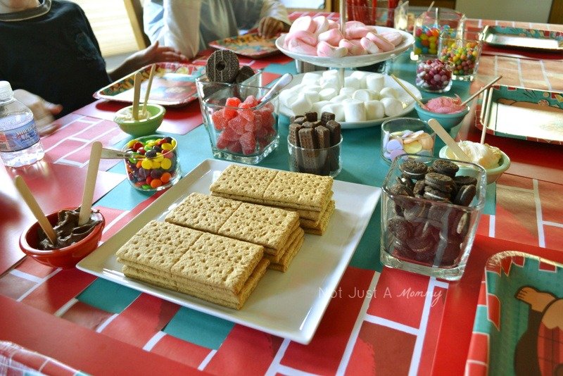 Fiesta Friday/Real Party - Wreck It Ralph Movie Party Part II - Revel ...