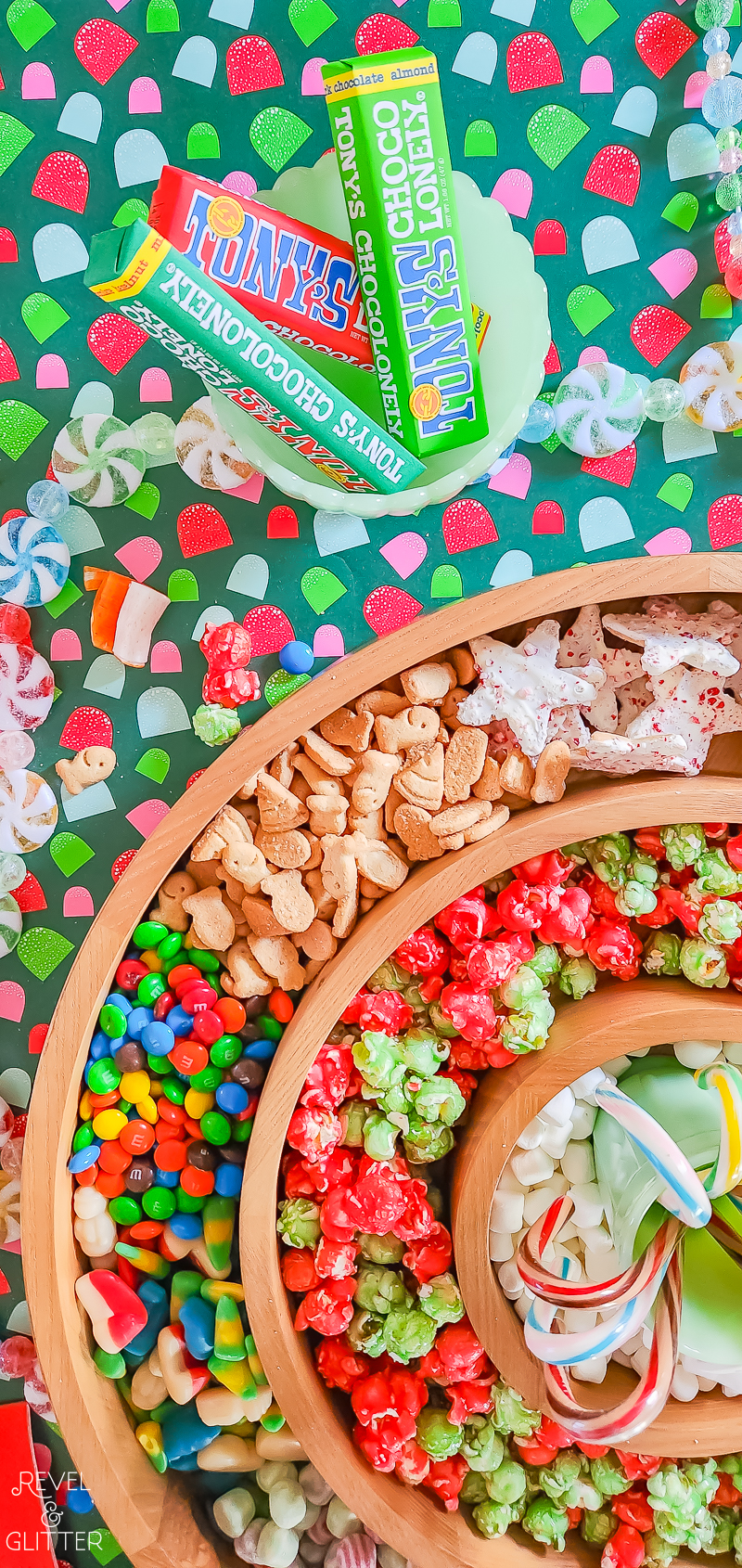 How To Host An Elf Movie Night Party - Revel and Glitter